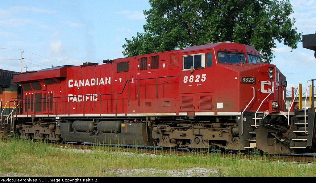 CP 8825